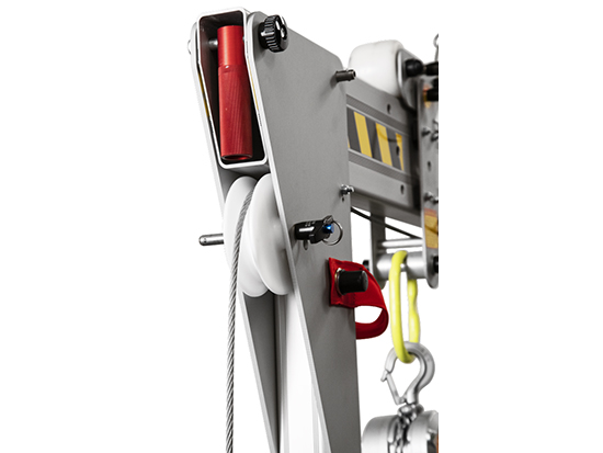 Dealer Equipment & Services